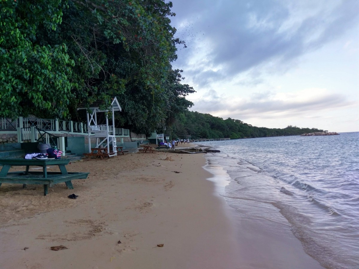Dunns River Falls Beach